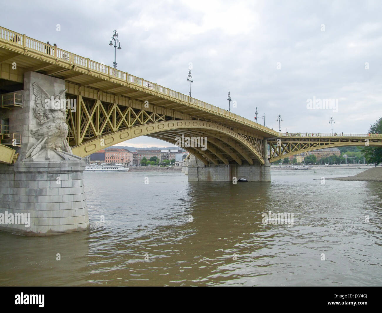 the Margaret Bridge across the river Danube in Budapest, hungary Stock ...