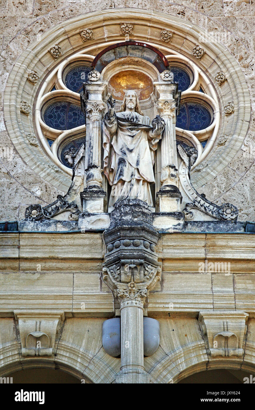 Jesus christ church statue hi-res stock photography and images - Alamy