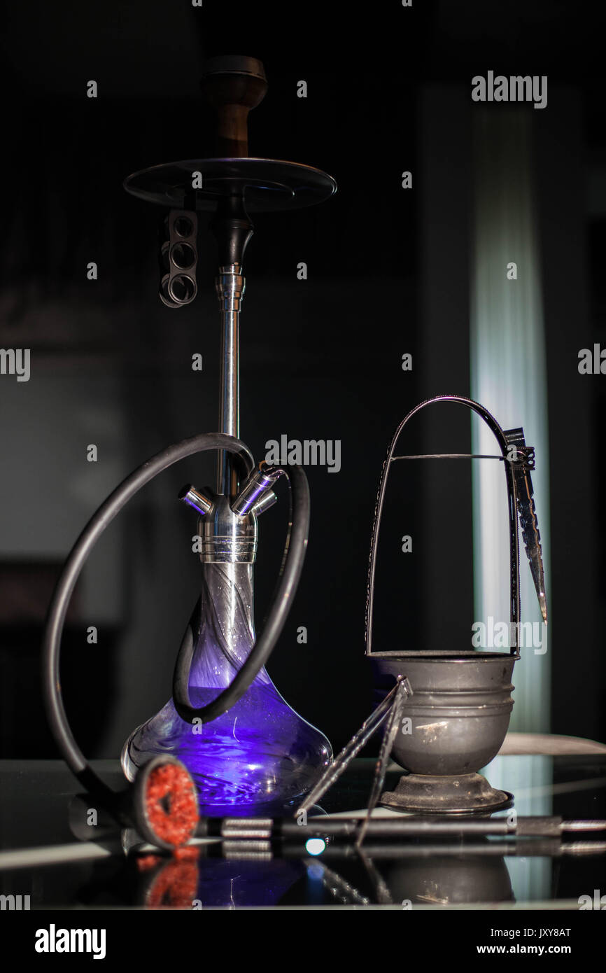 Shishavase hi-res stock photography and images - Alamy