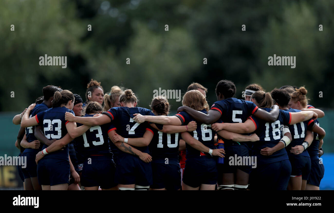 Womens Rugby Huddle High Resolution Stock Photography and Images - Alamy