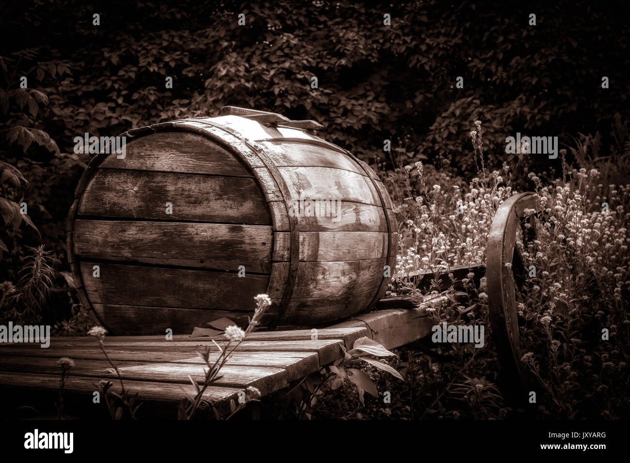 Ancient medieval barrels hi-res stock photography and images - Alamy