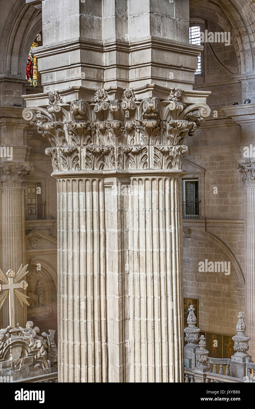 Cruciform building hi-res stock photography and images - Alamy