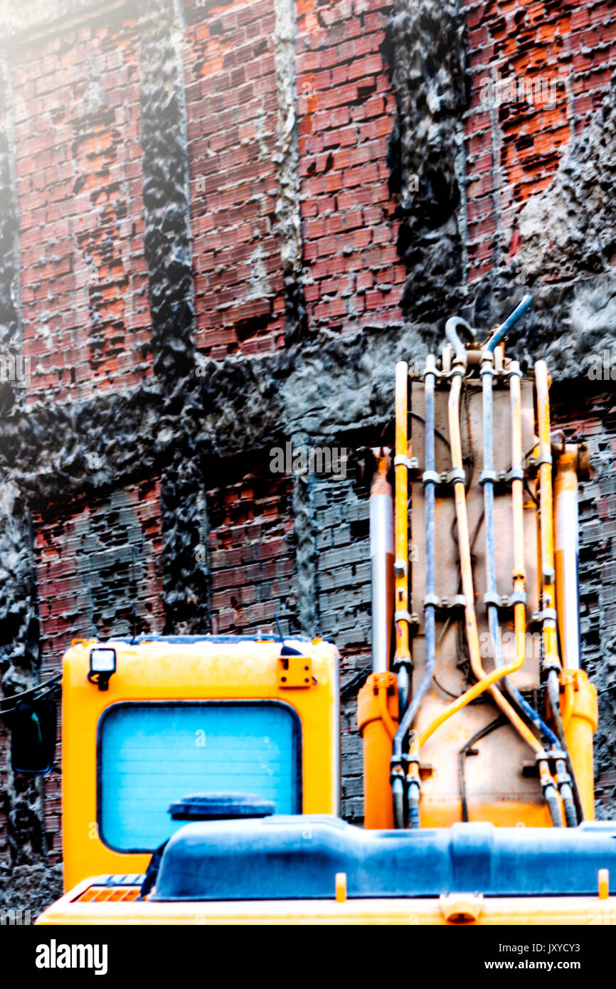 Building mechanics hi-res stock photography and images - Alamy
