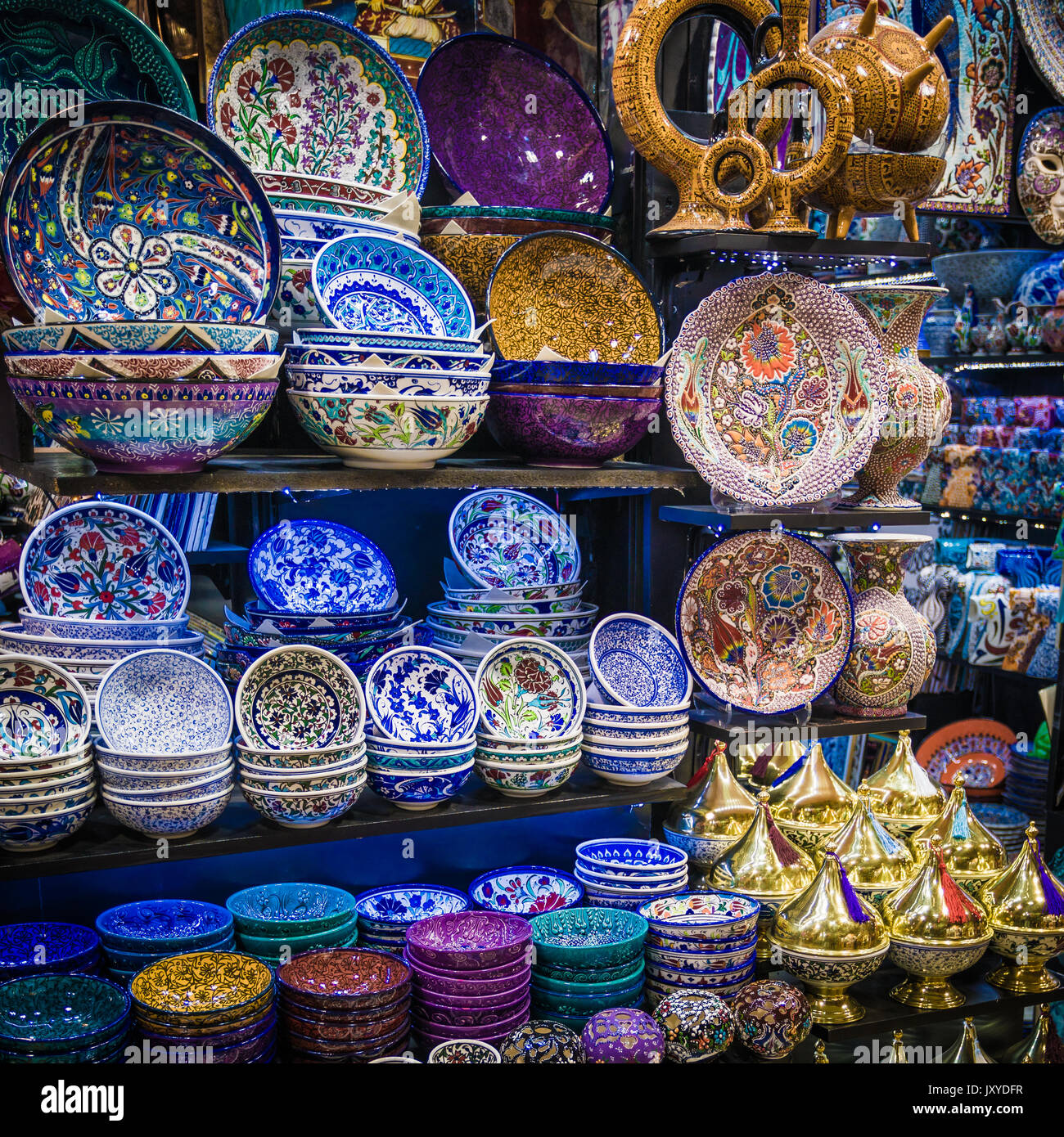 Turkish ceramics on sale at the Grand Bazaar in Istanbul, Turkey ...