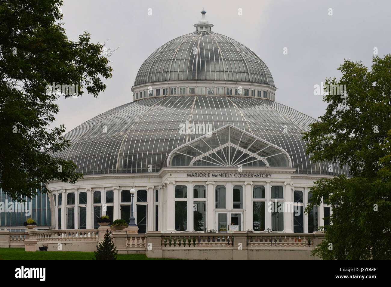 Como Conservatory in St. Paul, MN during the summer Stock Photo - Alamy