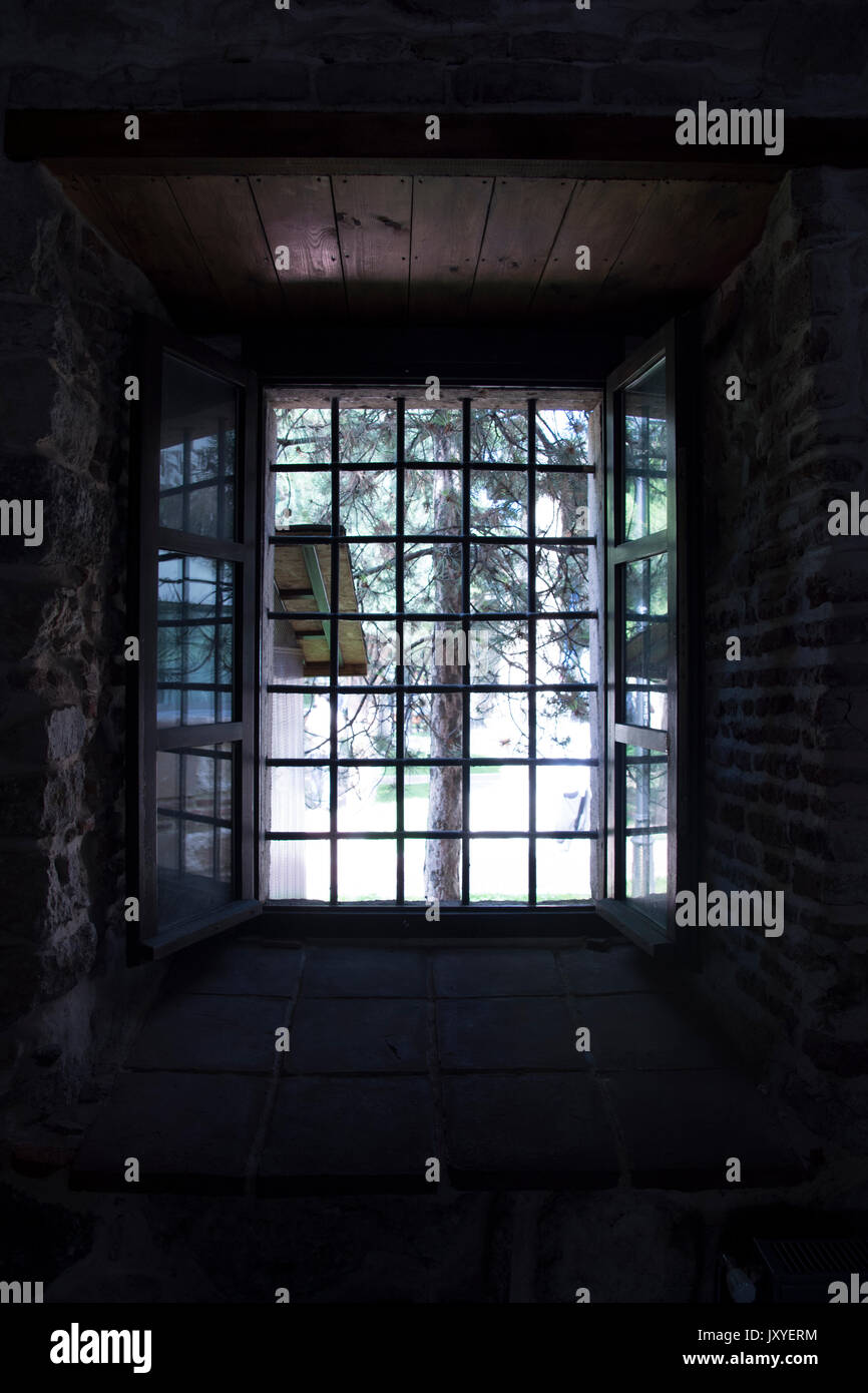 Looking through iron bars hi-res stock photography and images - Alamy