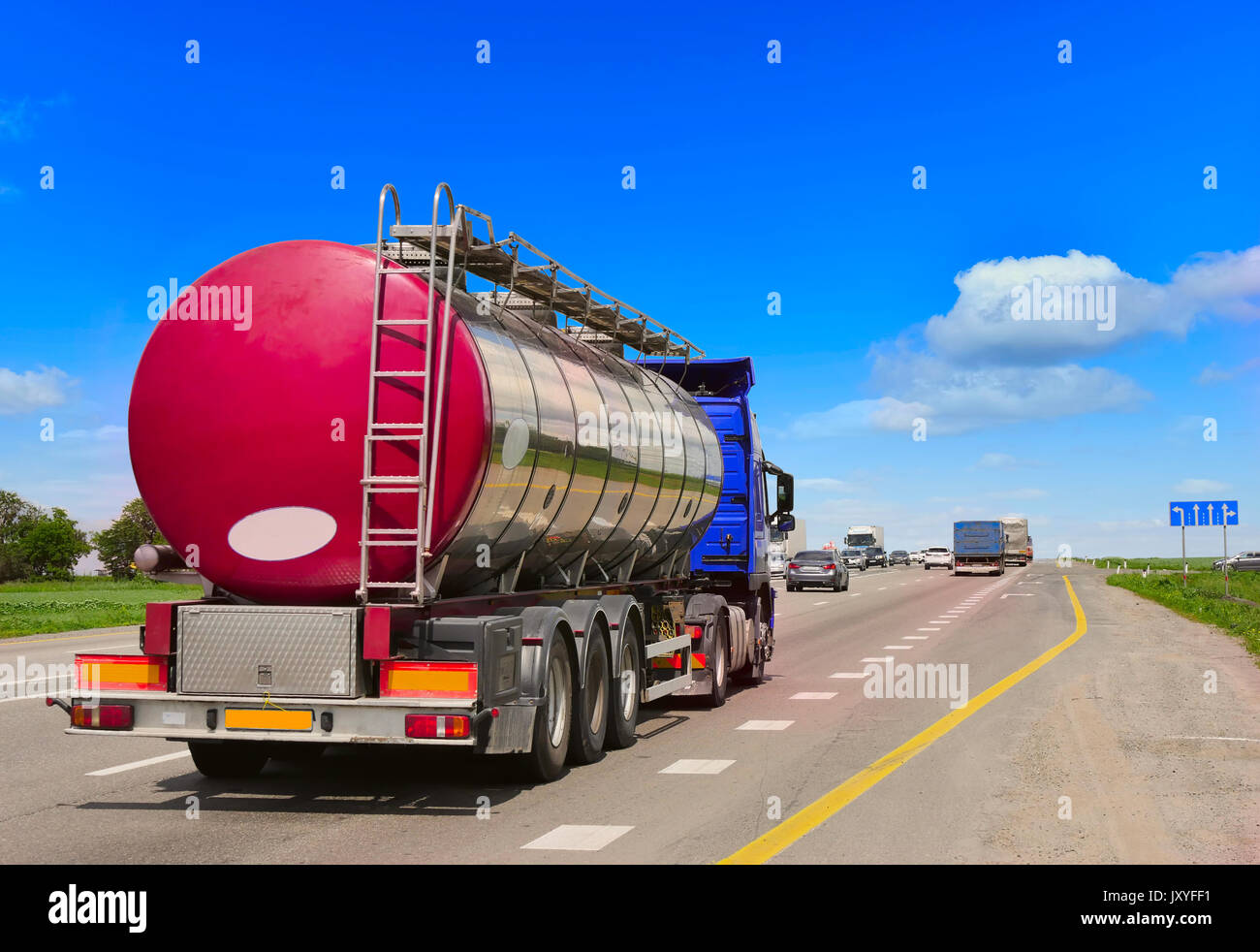 Gasoline tanker hi-res stock photography and images - Alamy