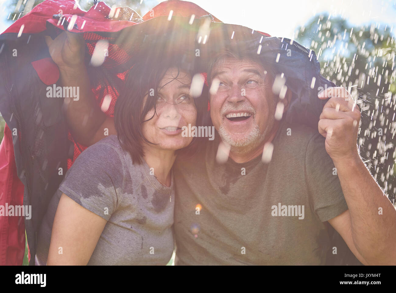 Wet couple hi-res stock photography and images - Alamy