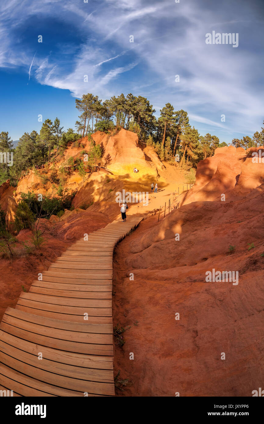 Luberon national park hi-res stock photography and images - Alamy