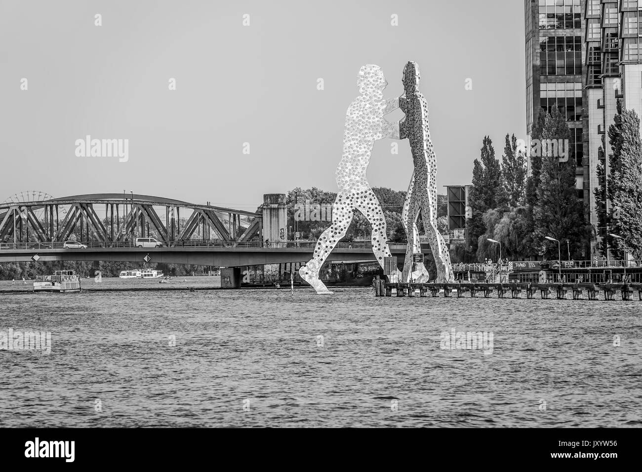 Molecule men on river hi-res stock photography and images - Alamy