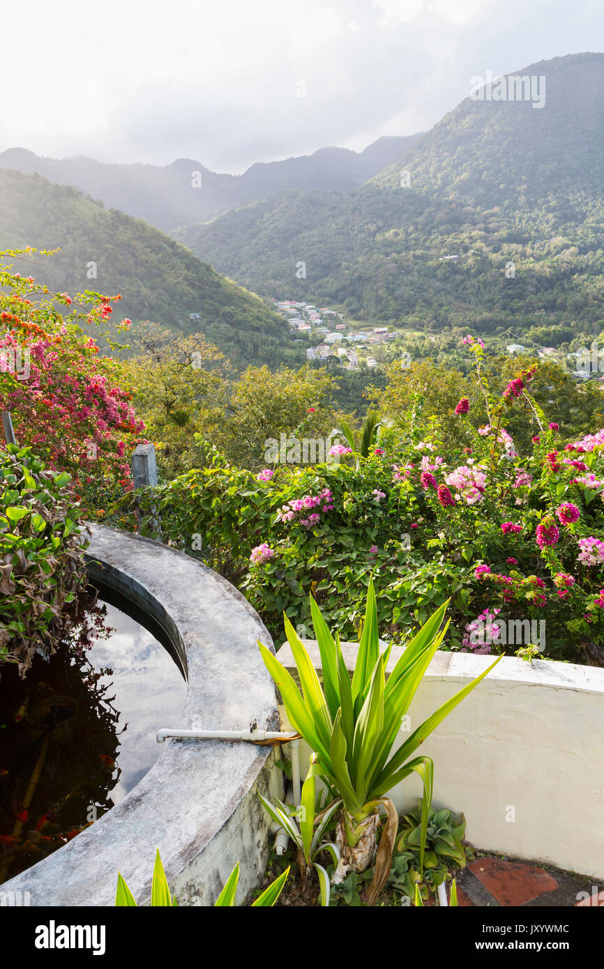 Negative view hi-res stock photography and images - Alamy