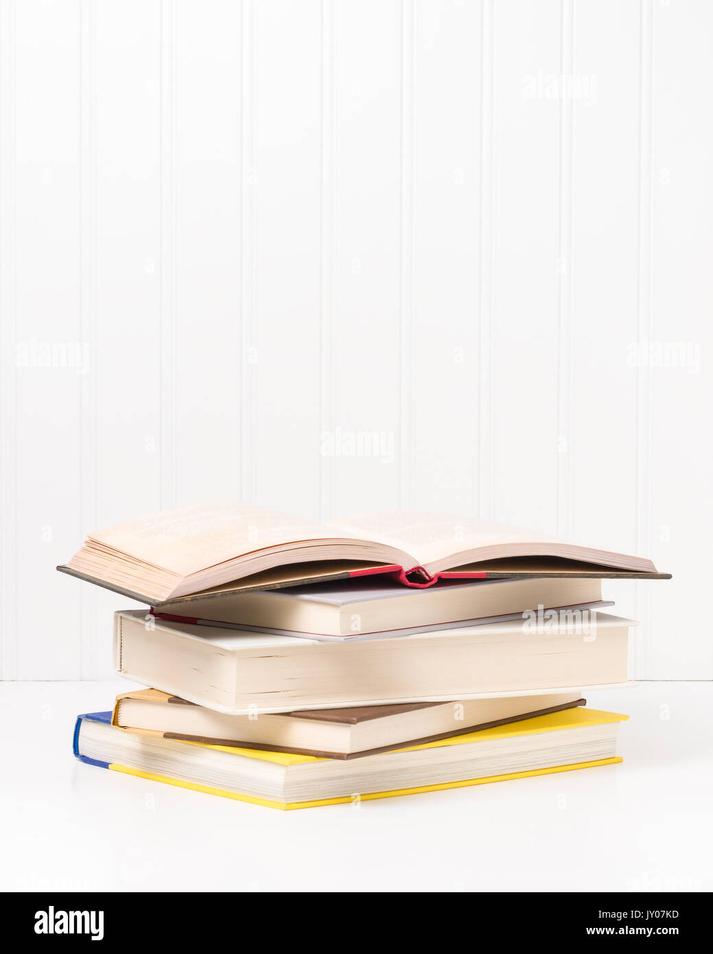 Small volumes hi-res stock photography and images - Alamy