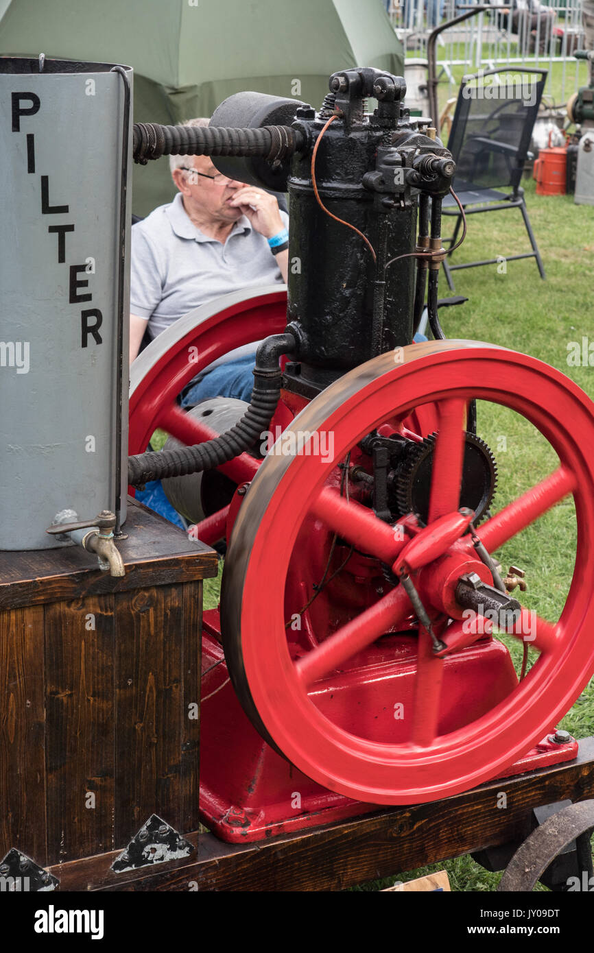 Vintage Pilter vertical static engine Stock Photo - Alamy