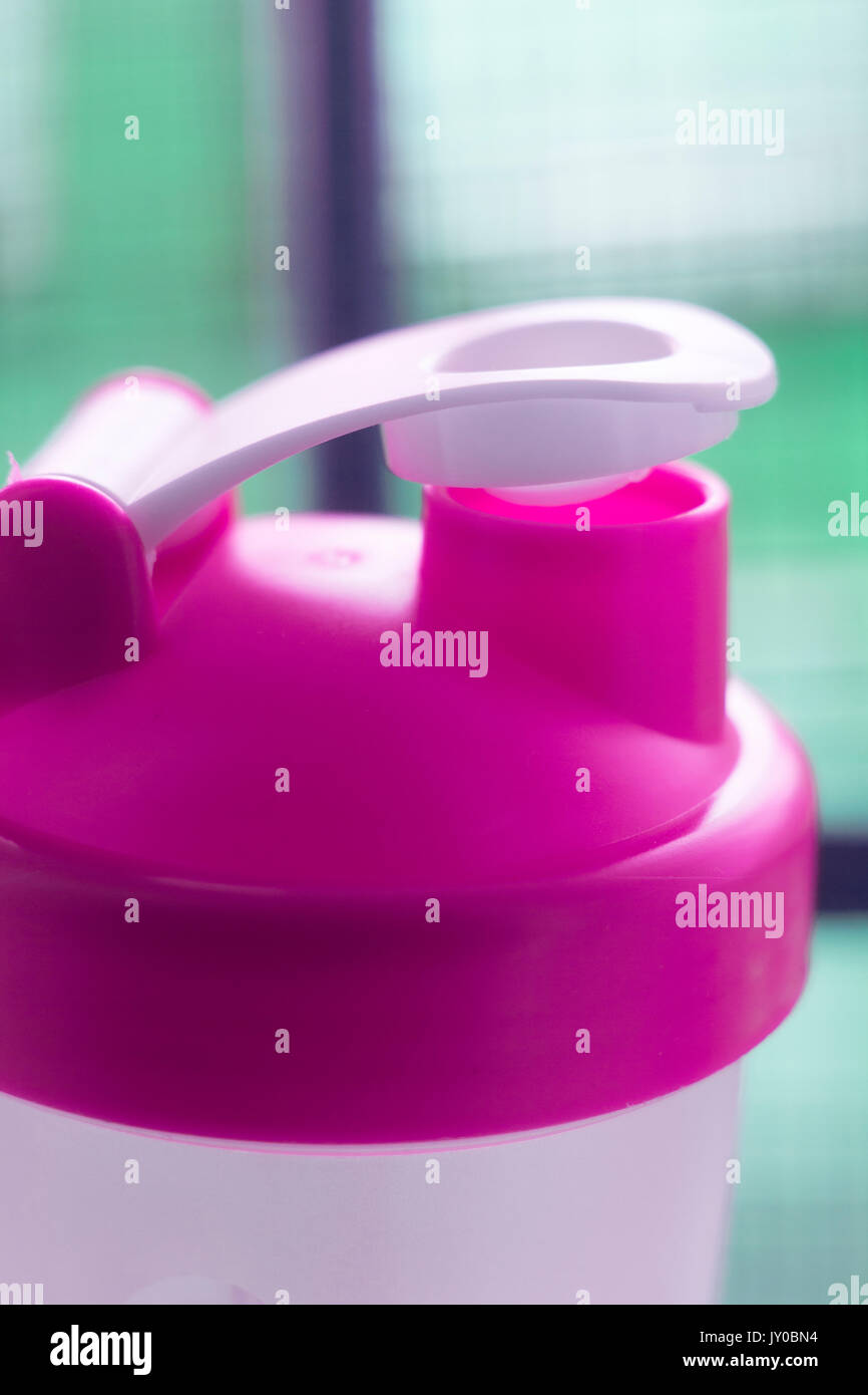 Whey protein shake shaker beaker for mixing post workout drinks in the ...