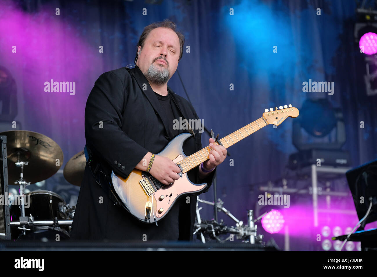 Steve Rothery of Marillion performing at Cropredy Festival, Banbury ...