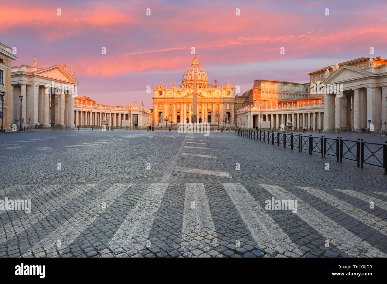 Saint Peter Cathedral in Rome, Vatican, Italy Stock Photo - Alamy