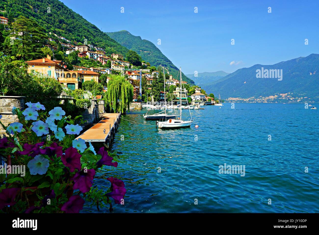 Moltrasio lake como hi-res stock photography and images - Alamy