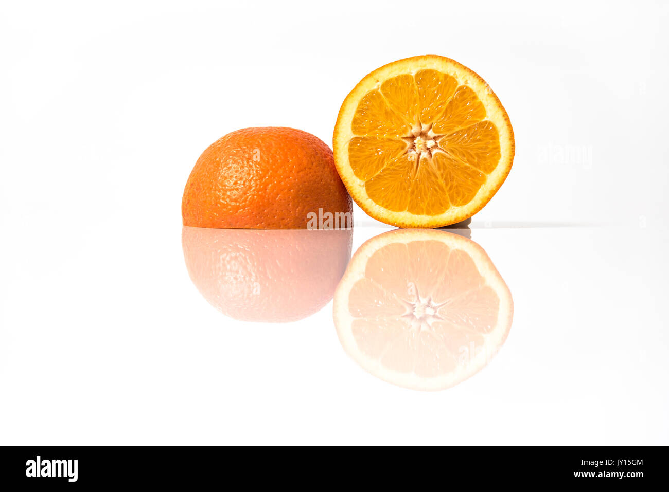 Halves of oranges hi-res stock photography and images - Alamy