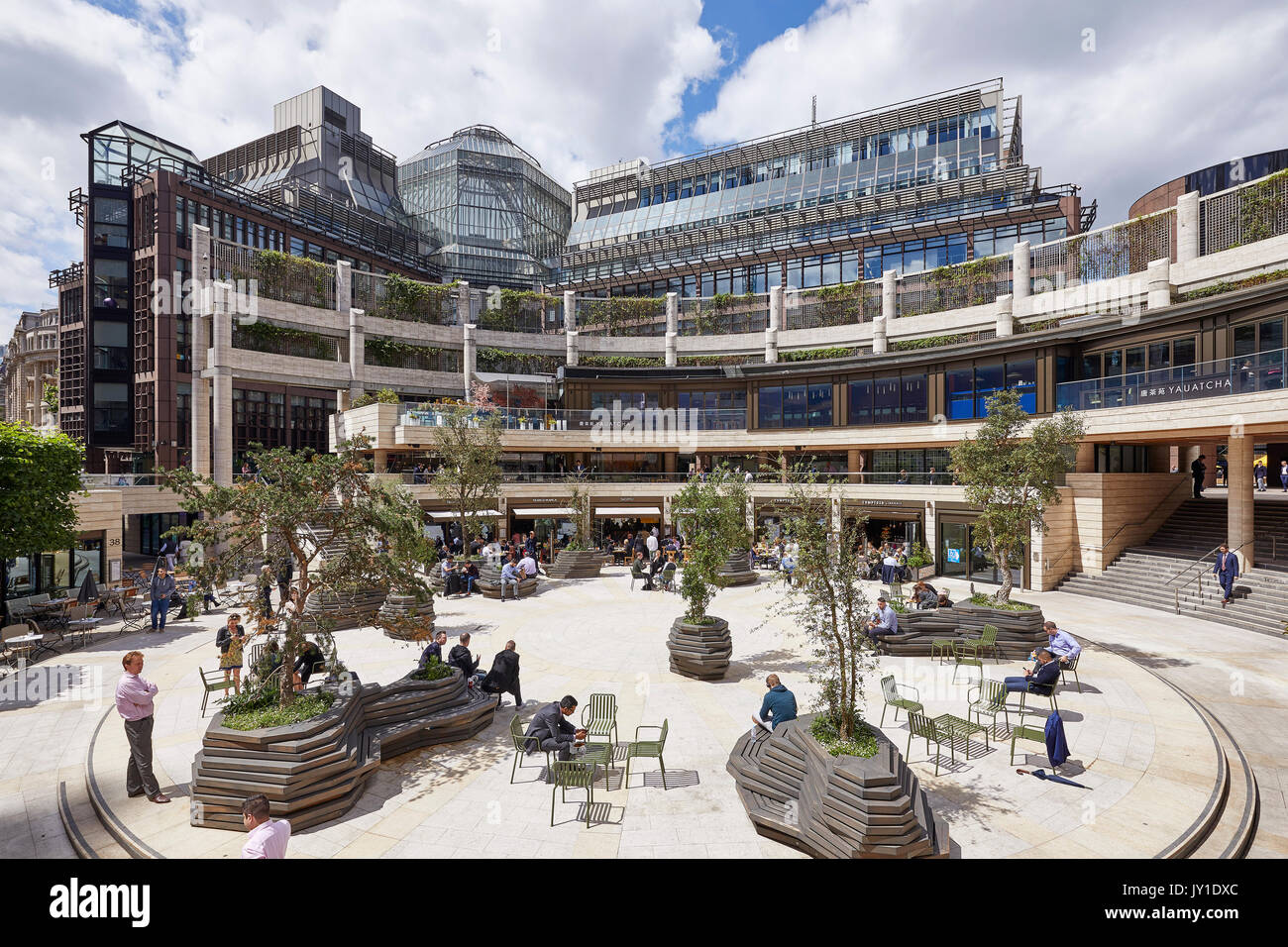 Broadgate circle hi-res stock photography and images - Alamy