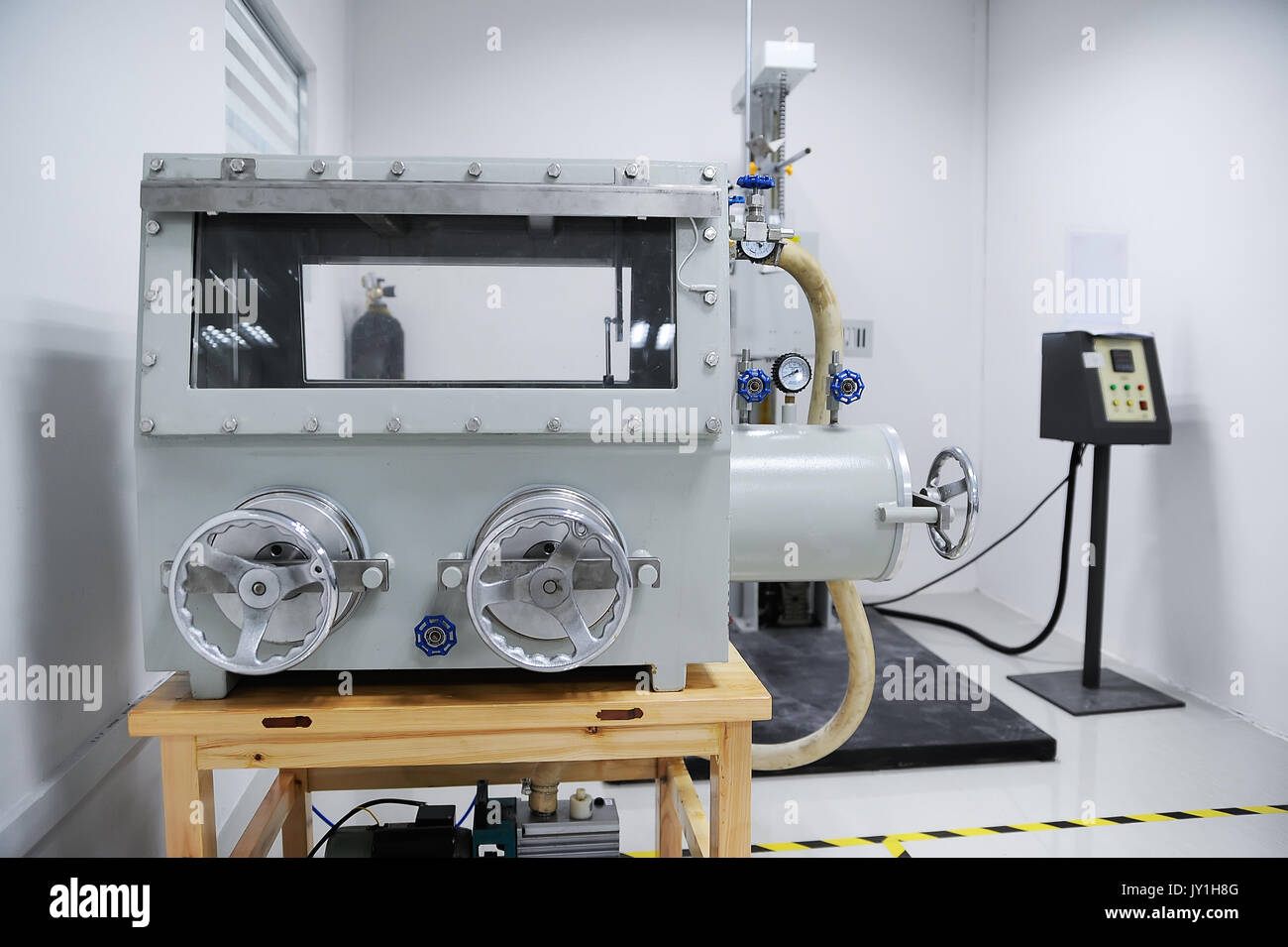 Equipment in testing room for batteries quality control Stock Photo - Alamy