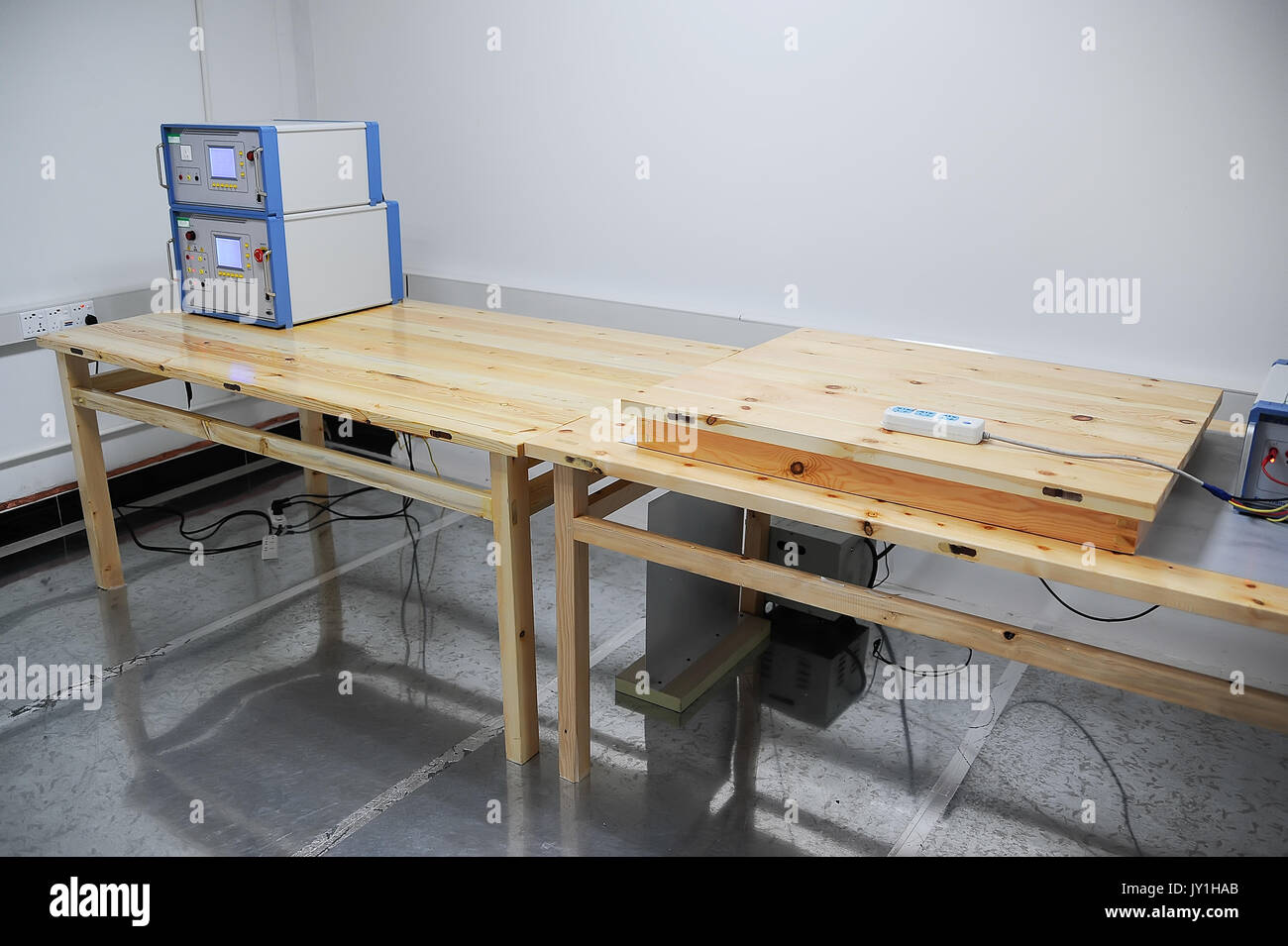 Empty control room hi-res stock photography and images - Alamy