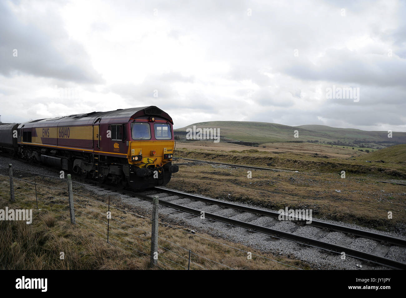 66140 leads its train away from the loading area at Cwmbargoed. The ...