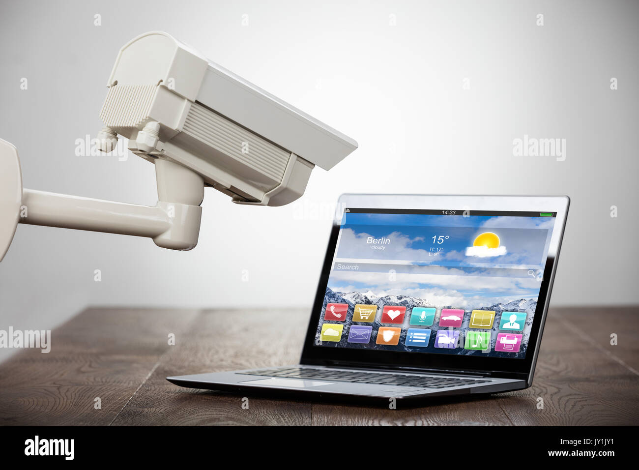 Inspect application hi-res stock photography and images - Alamy