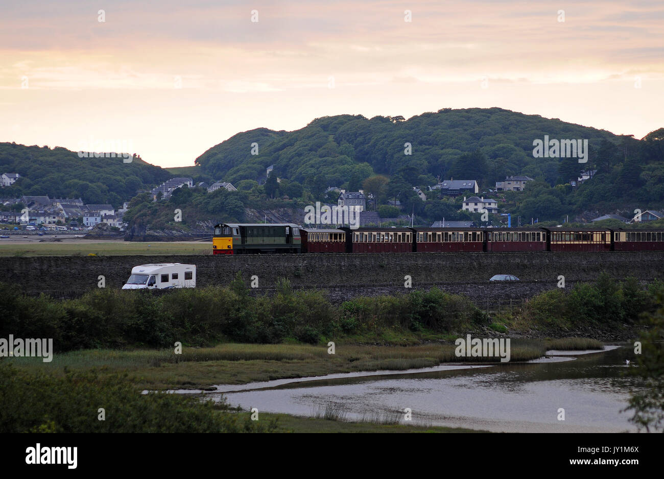 "Vale of Ffestiniog" crossing The Cob with an E.C.S. working from ...