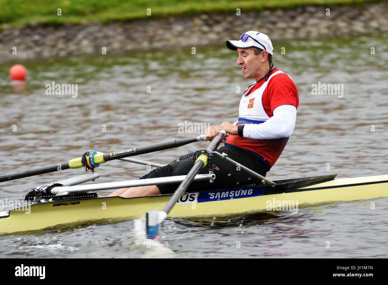 International rowing competitions hi-res stock photography and images ...