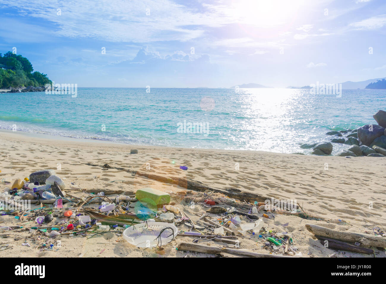 Junk On The Beach High Resolution Stock Photography and Images - Alamy