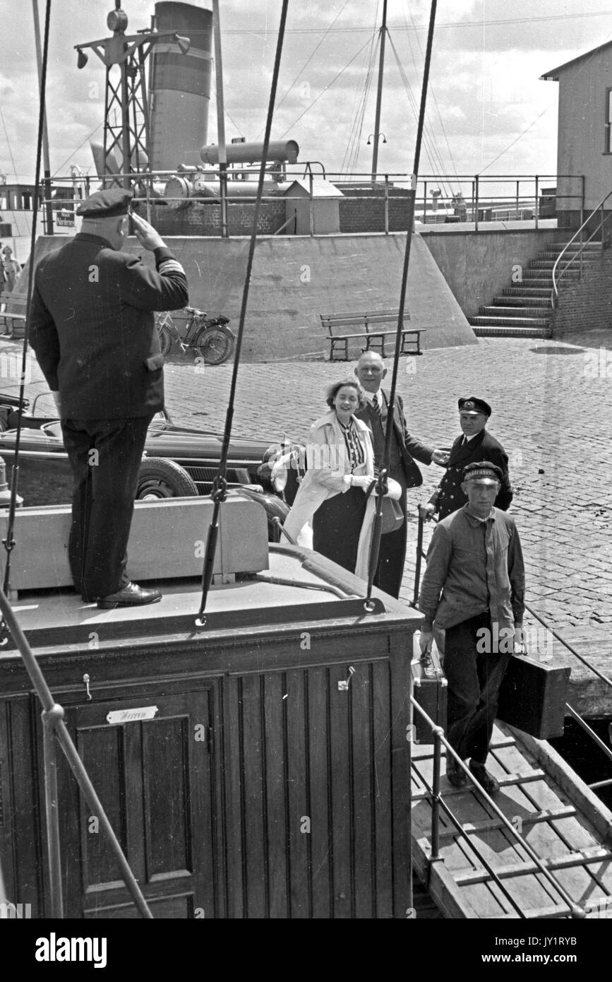 Ship Boarding High Resolution Stock Photography and Images - Alamy