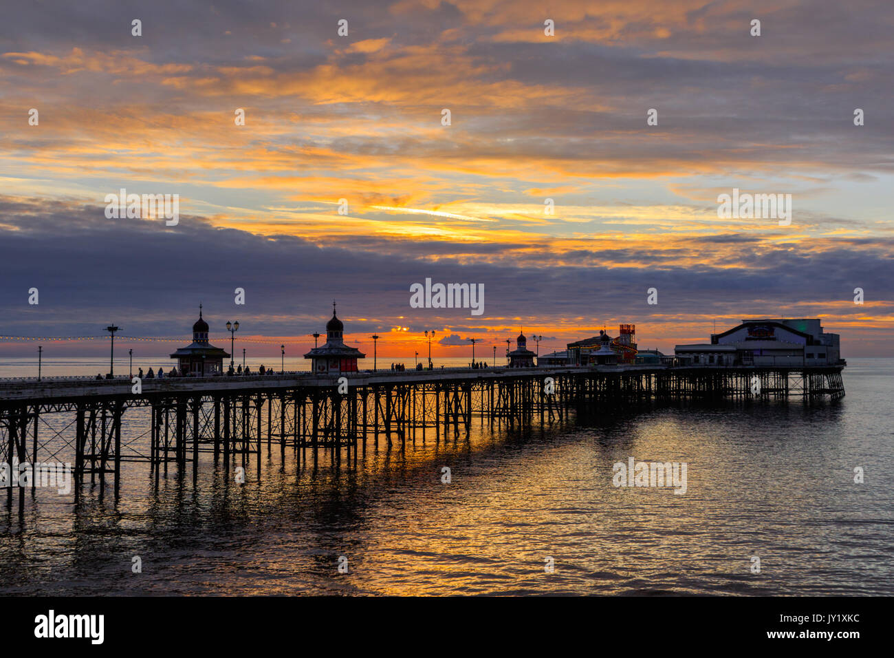 Blackpool silhouette hi-res stock photography and images - Alamy