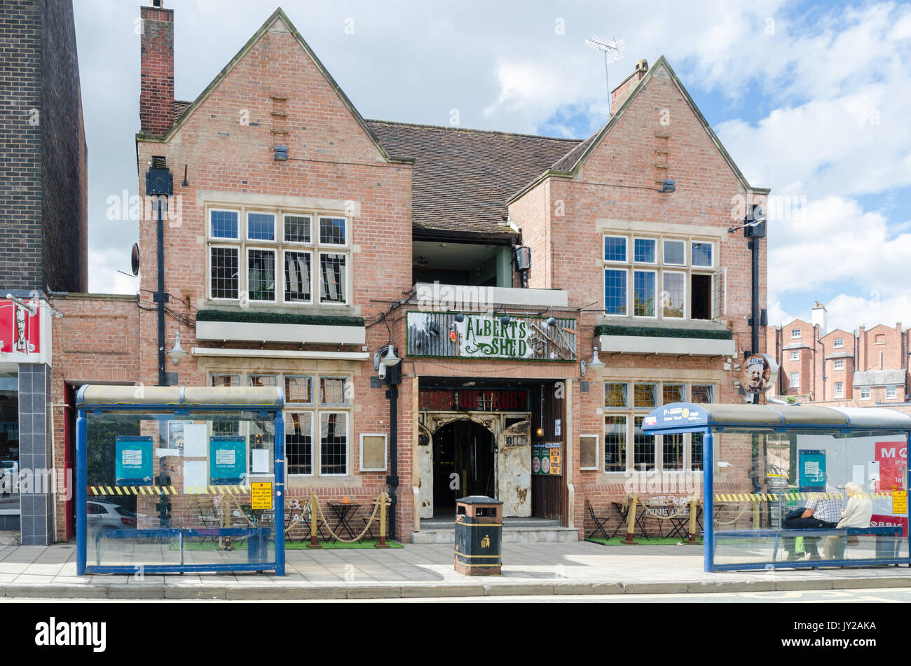 Albert's Shed Bar in Barker Street, Shrewsbury which hosts live music Stock Photo - Alamy