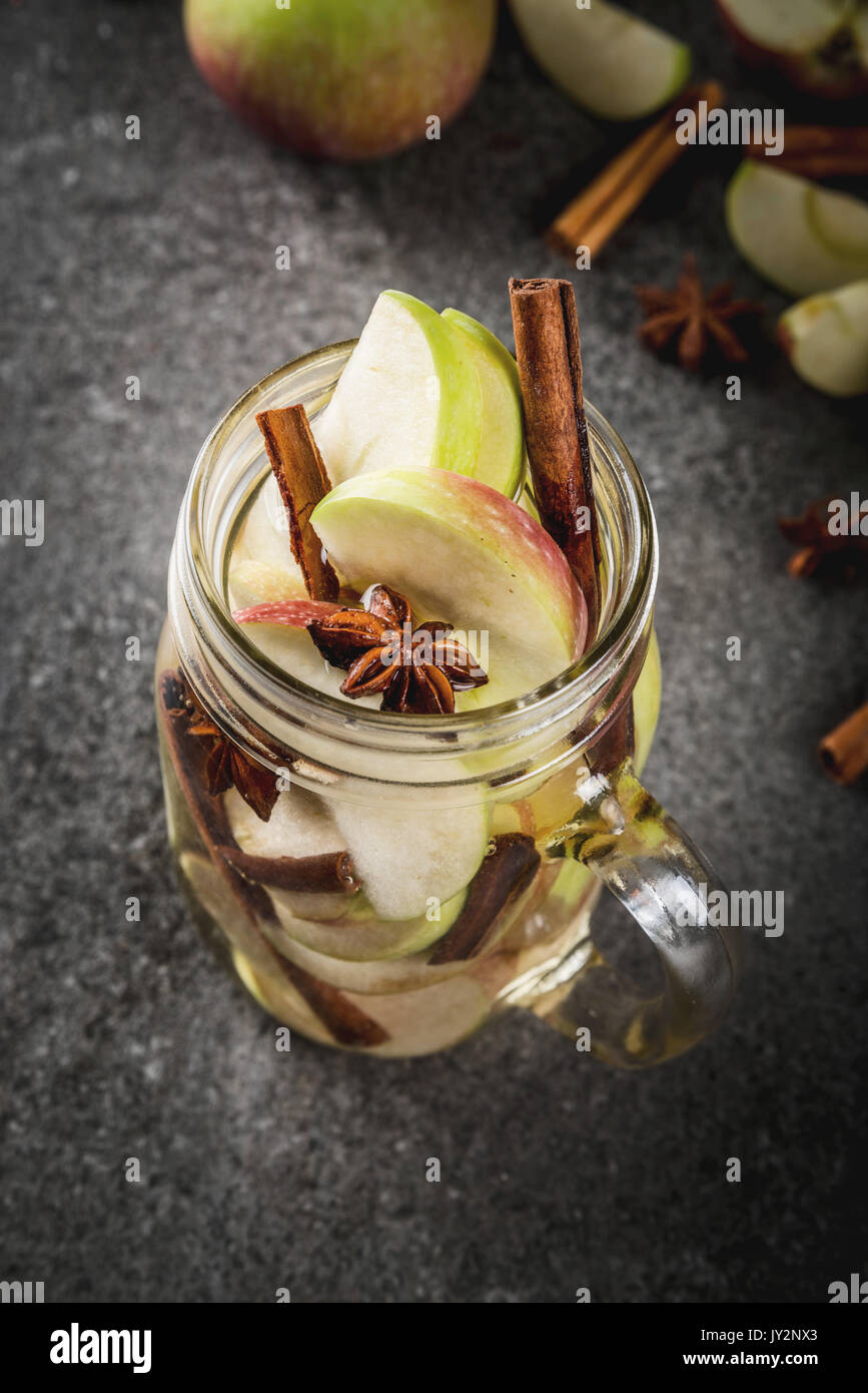 Autumn cocktail. Infused diet detox water with apples and spices ...