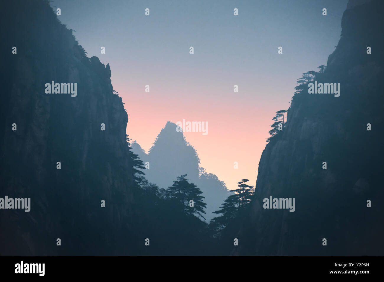 Mist blowing hi-res stock photography and images - Alamy