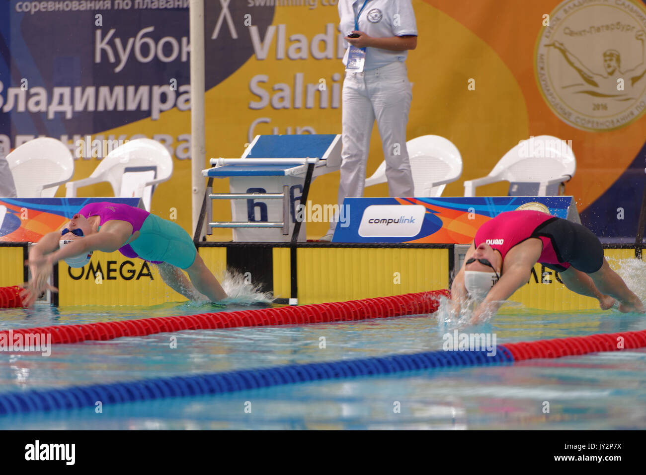 50 backstroke women hi-res stock photography and images - Alamy
