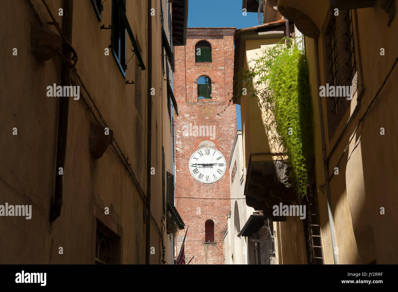 Torre delle ore lucca hi-res stock photography and images - Alamy