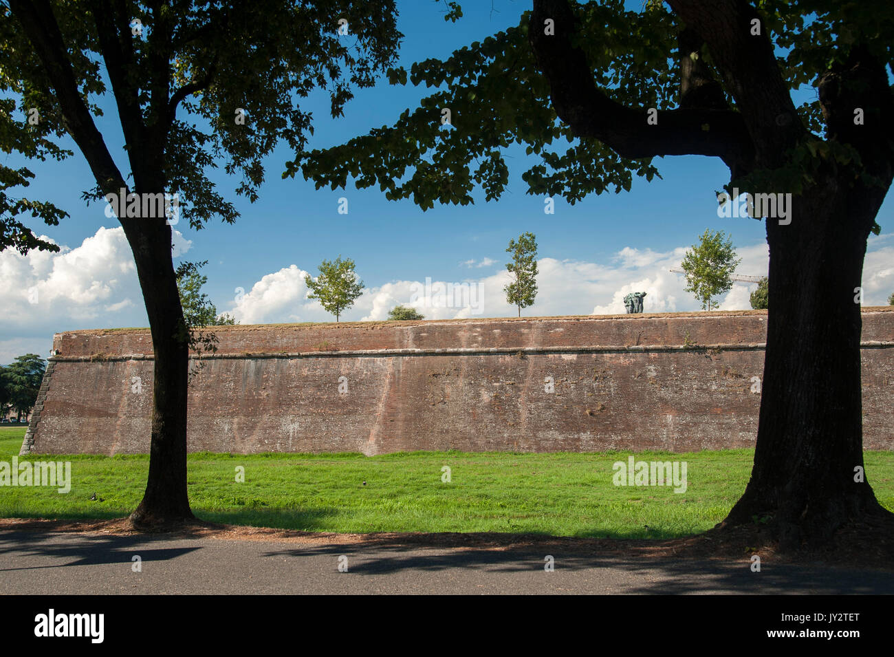Renaissance era walls hi-res stock photography and images - Alamy
