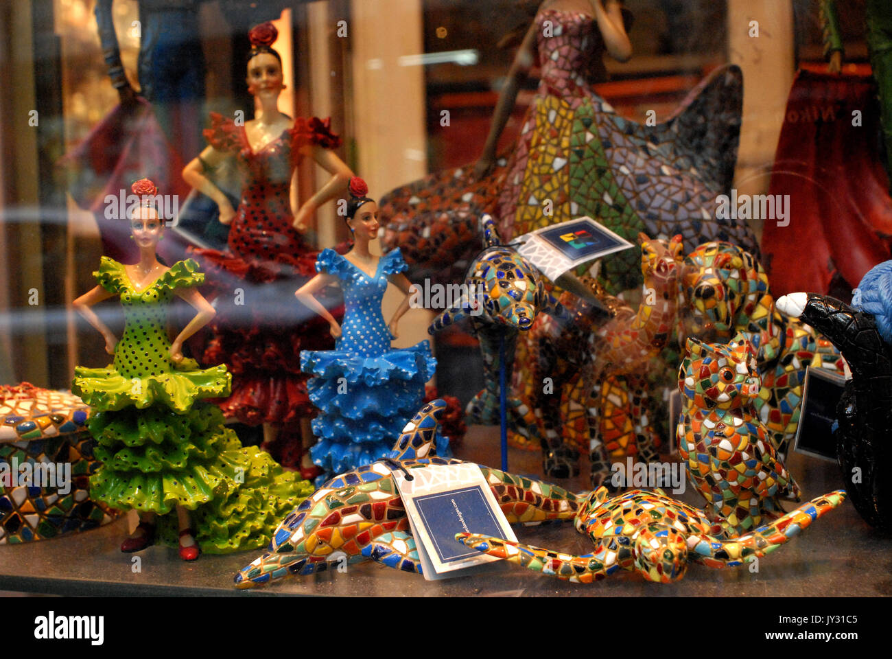 Crafts souvenirs, La ramblas, Barcelona Stock Photo - Alamy