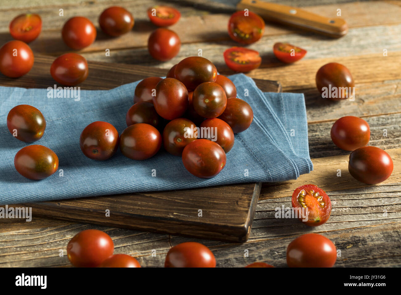 Raw Red Organic Cherry Kamato Tomatoes Ready to Eat Stock Photo - Alamy