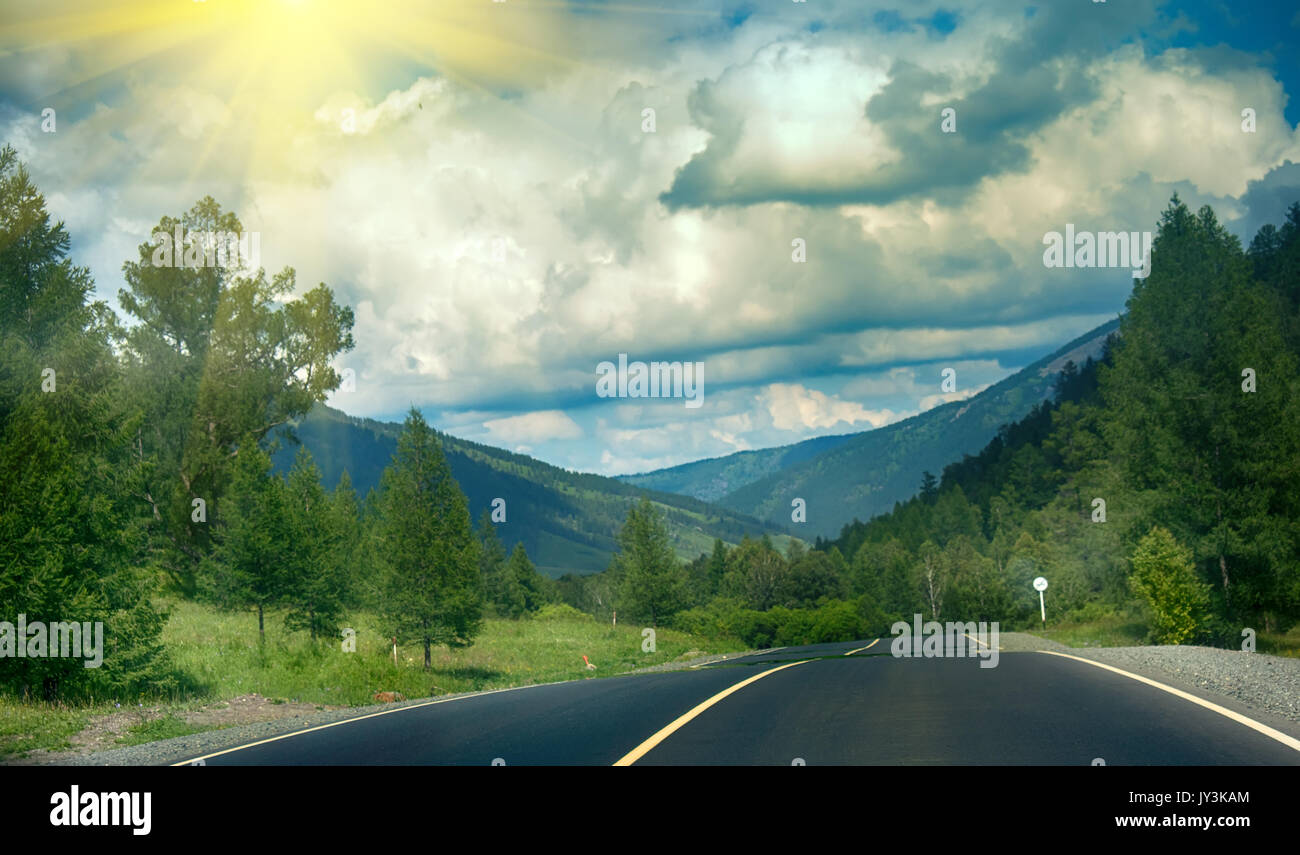beautiful mountain road highway in summer with a clear sky Sunny Stock ...