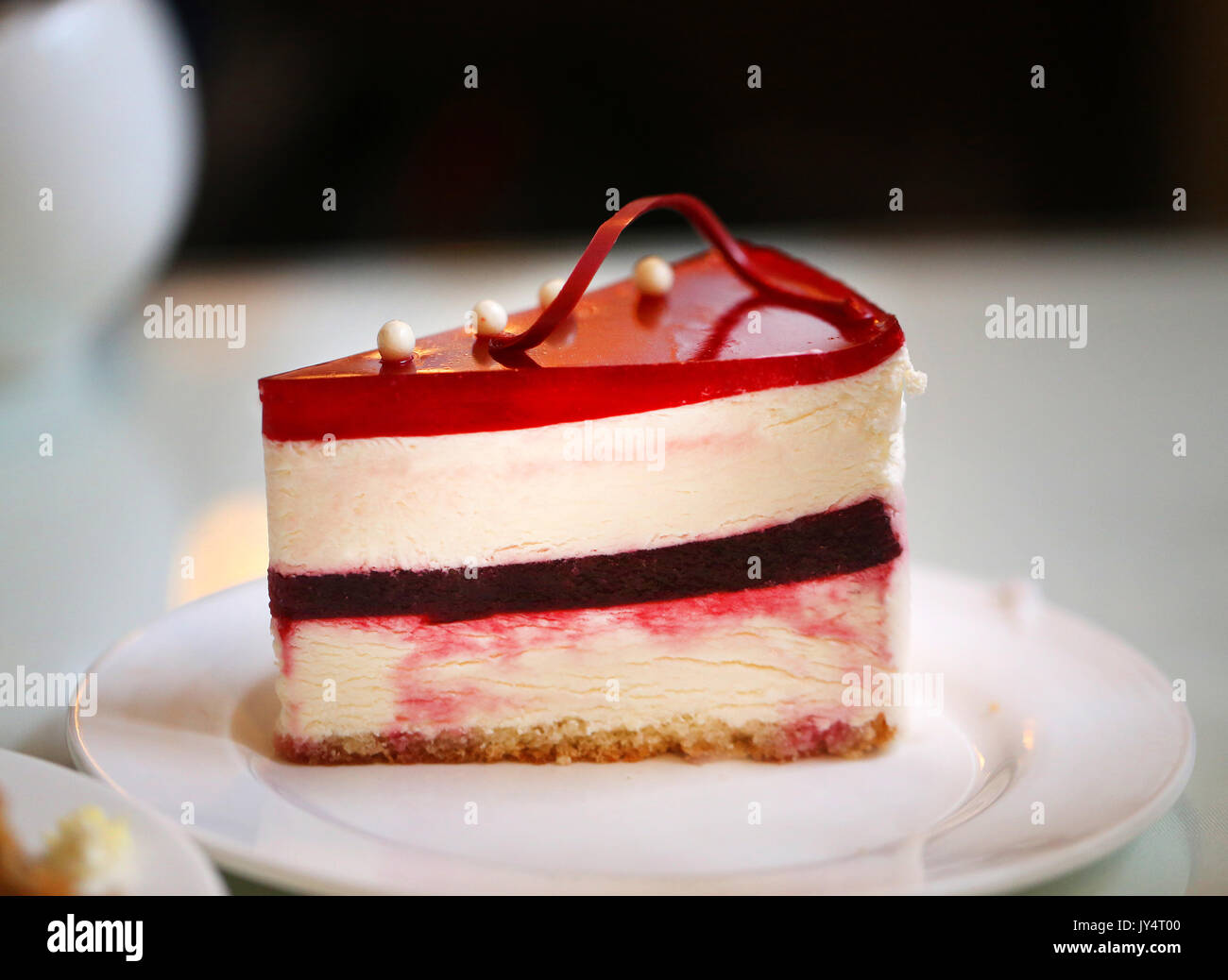 Cake collections hi-res stock photography and images - Alamy