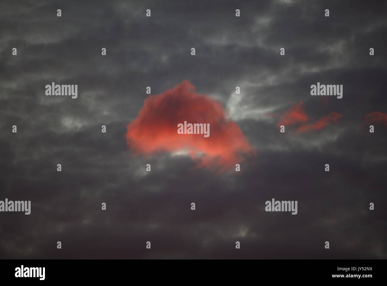 Red orange pink clouds sky hi-res stock photography and images - Alamy
