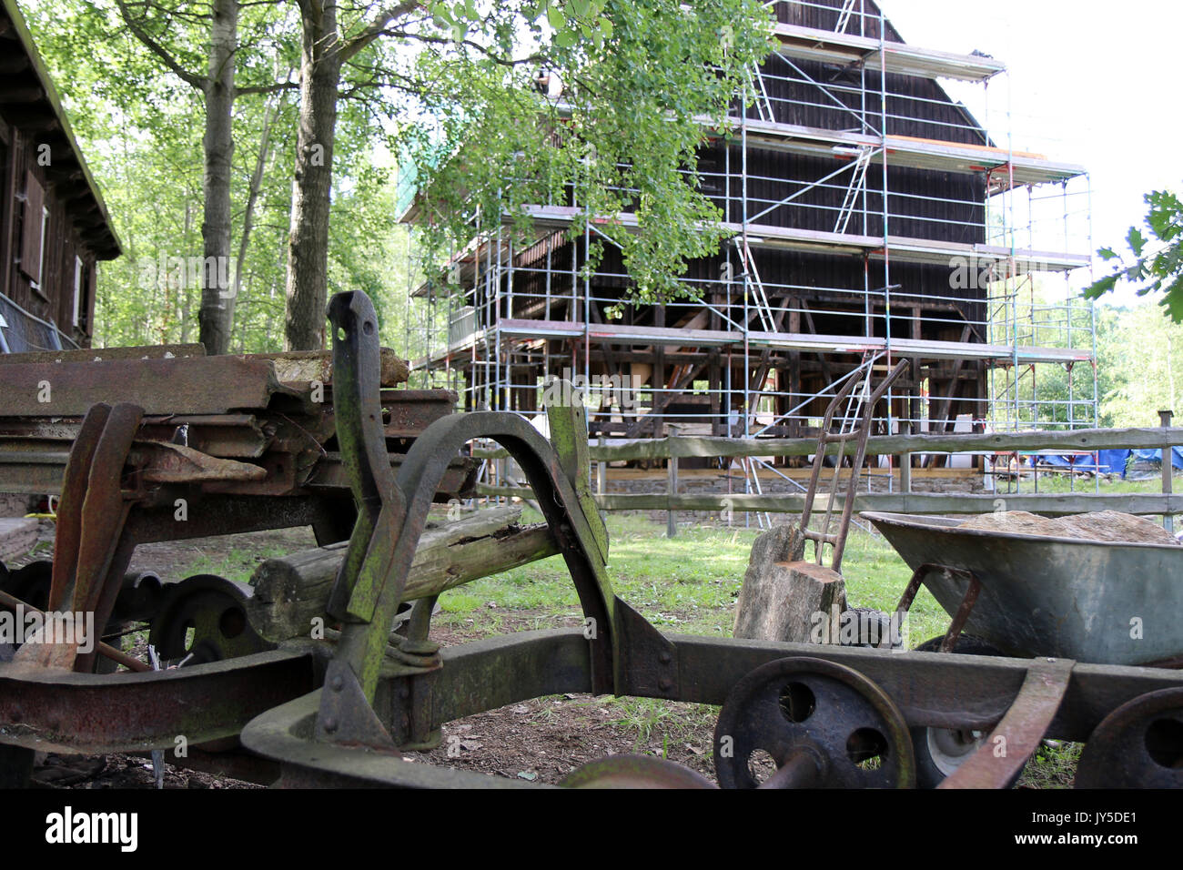Mining scaffold hi-res stock photography and images - Alamy