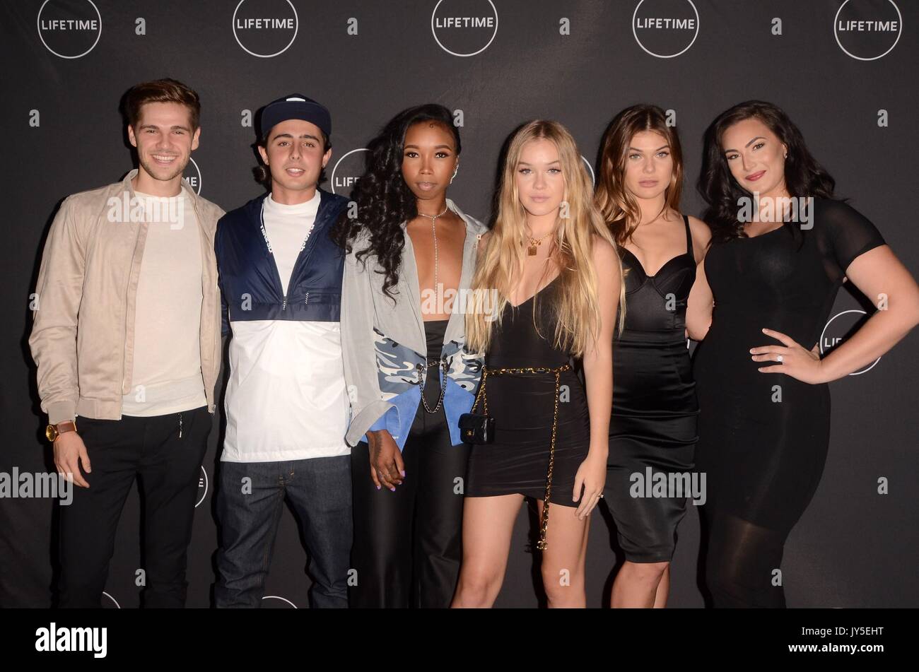 Faith schroder cambrie schroder hi-res stock photography and images - Alamy