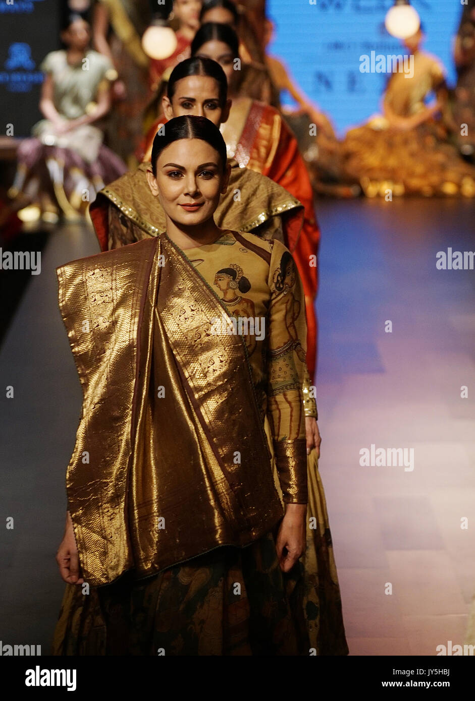 Rampwalk hi-res stock photography and images - Alamy