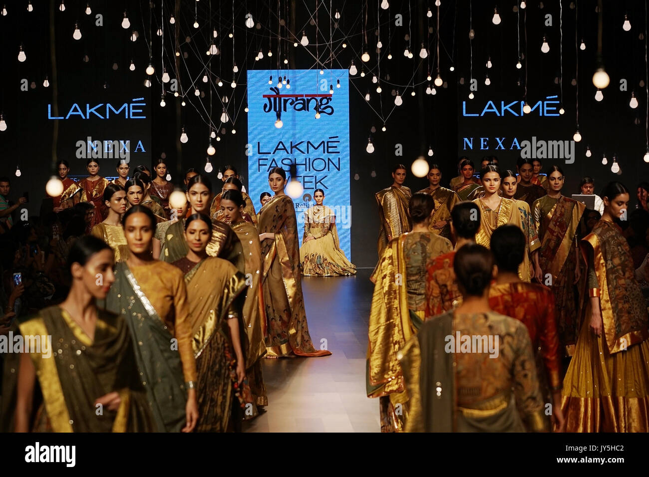 Rampwalk hi-res stock photography and images - Alamy