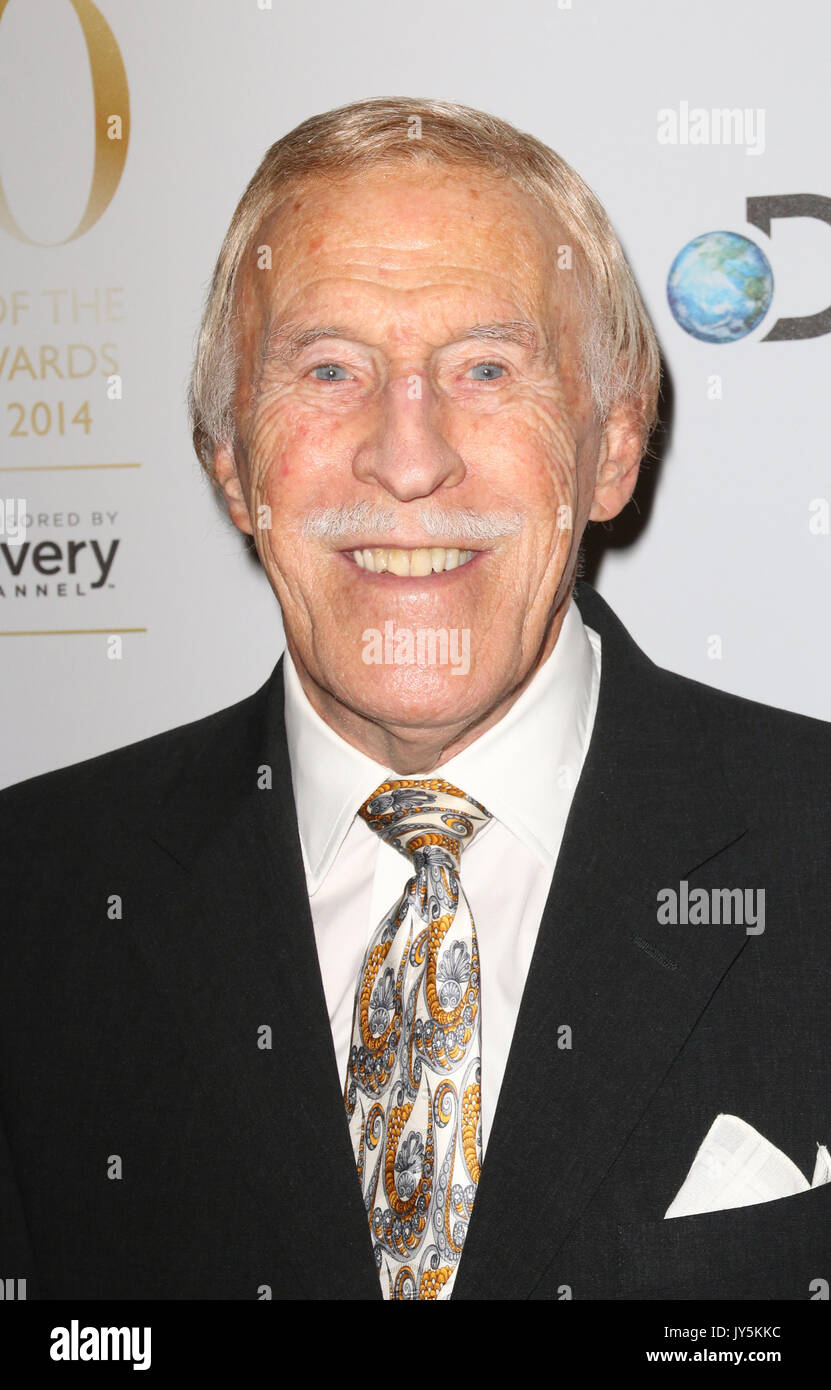 FILE PICS: Sir Bruce Forsyth, Broadcasting Press Guild (BPG) Television ...