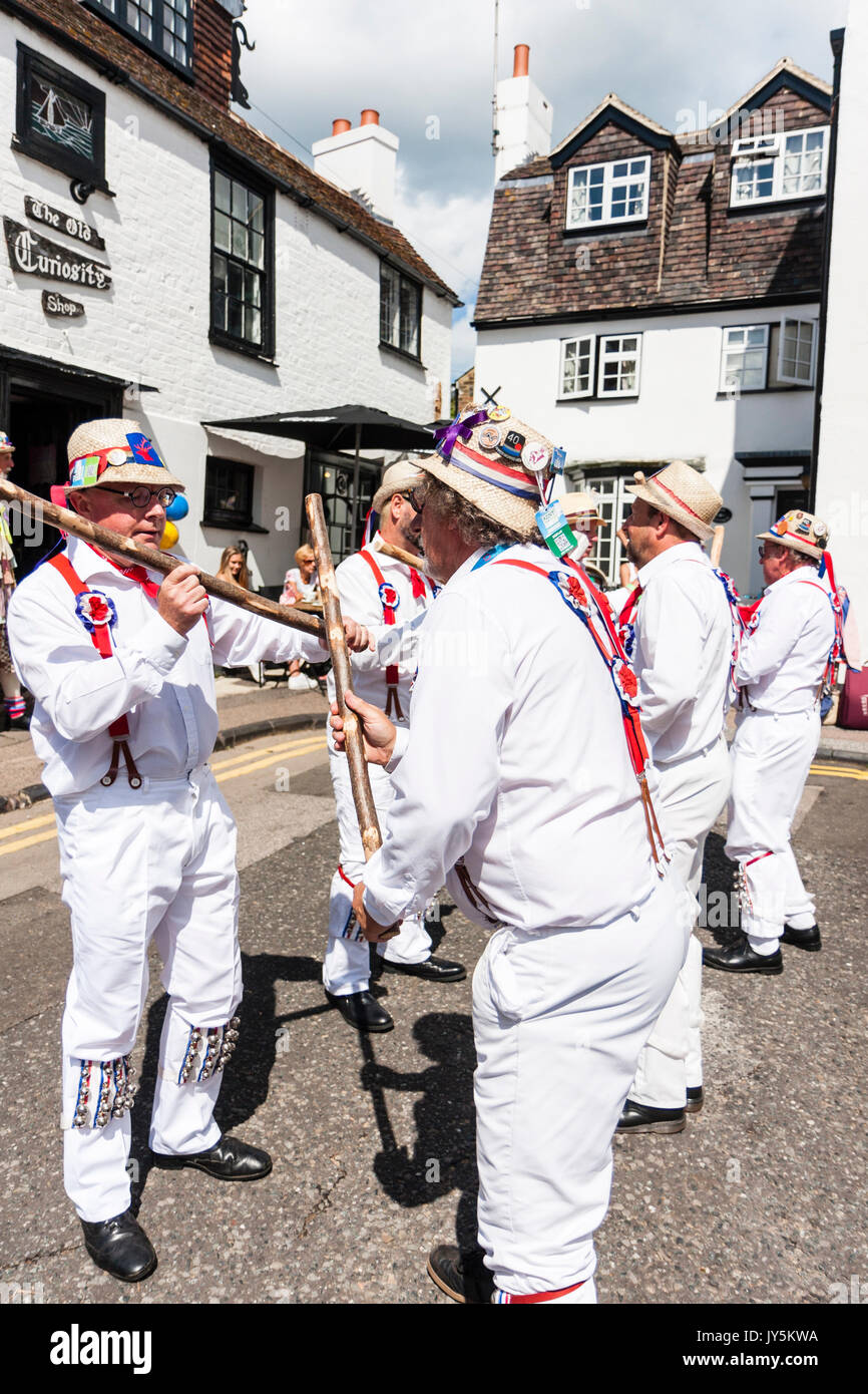 Old english folk dance hi-res stock photography and images - Alamy