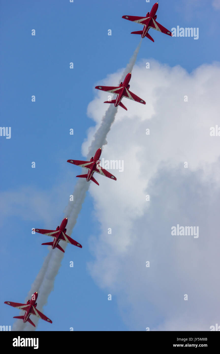 Concorde and red arrows hi-res stock photography and images - Alamy